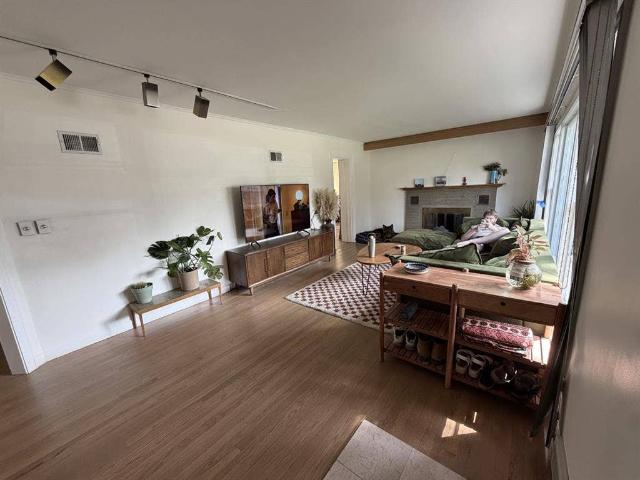 Room for rent park ridge