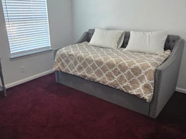 Room for Rent – Private Bedroom & Bathroom