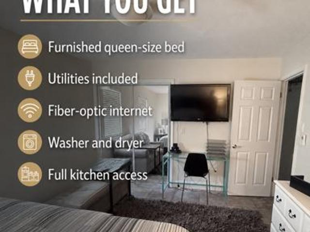 Room for rent, queen bed, desk