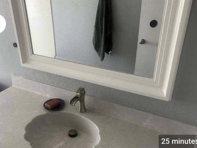 Room for rent, Rosevillee