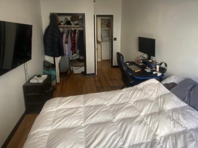Room for rent starting September 1st