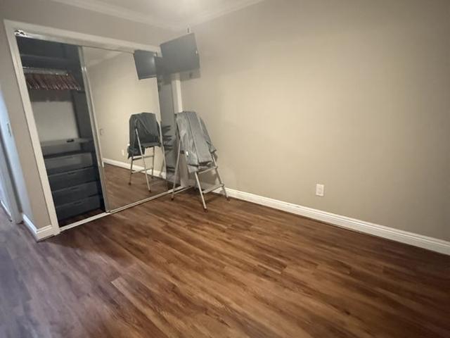 ROOM FOR RENT STEPS FROM THE BEACH