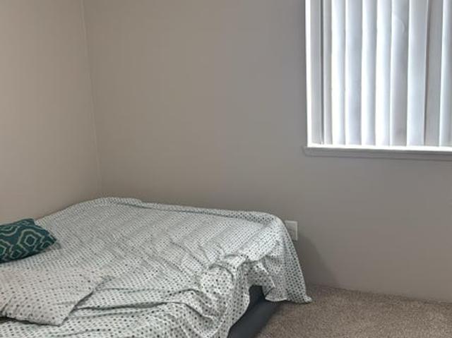 Room for rent SE POWEL BLVD PORTLAND OREGON