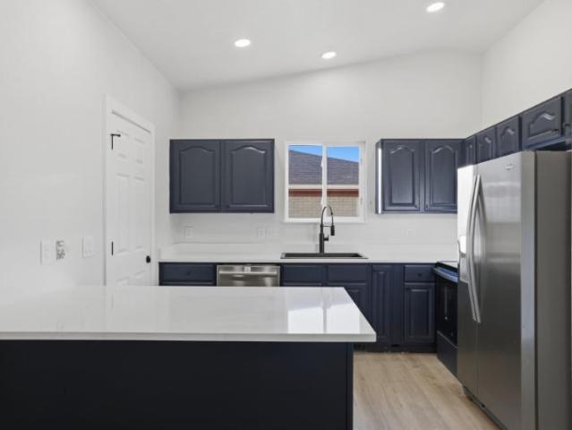 Room for Rent Shared Bathroom | Co_Living Home |