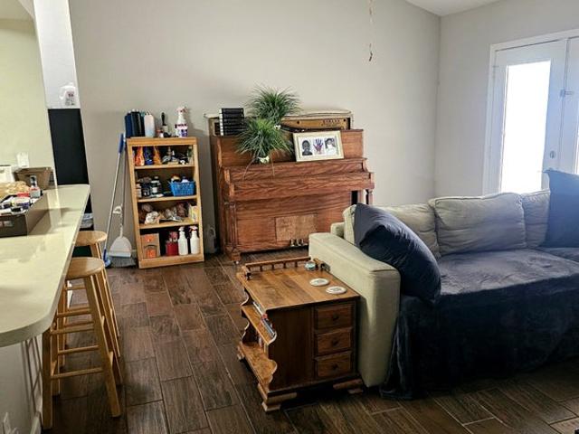 Room for rent utilities included