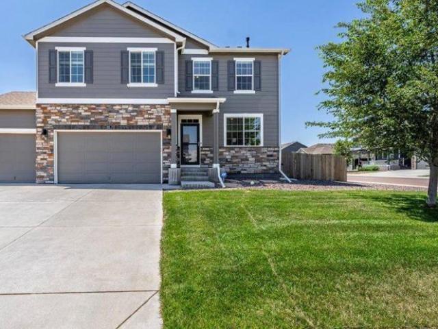 Room for Rent UTILITIES INCLUDED in Spacious 5 Be