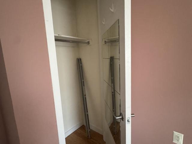 Room for Rent! Williamsburg 2 bedroom
