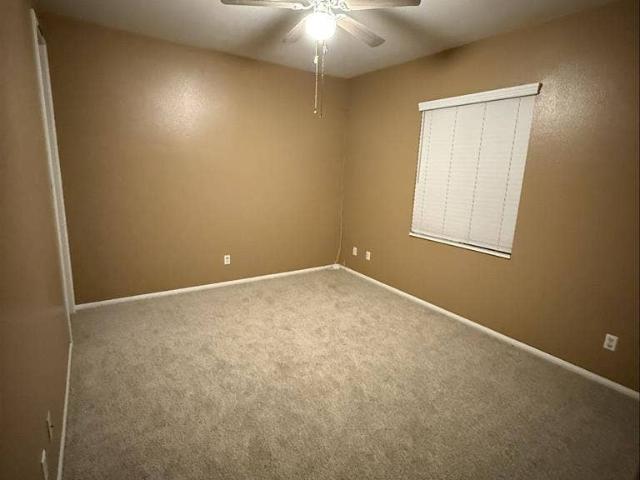 Room for rent with private bathroom