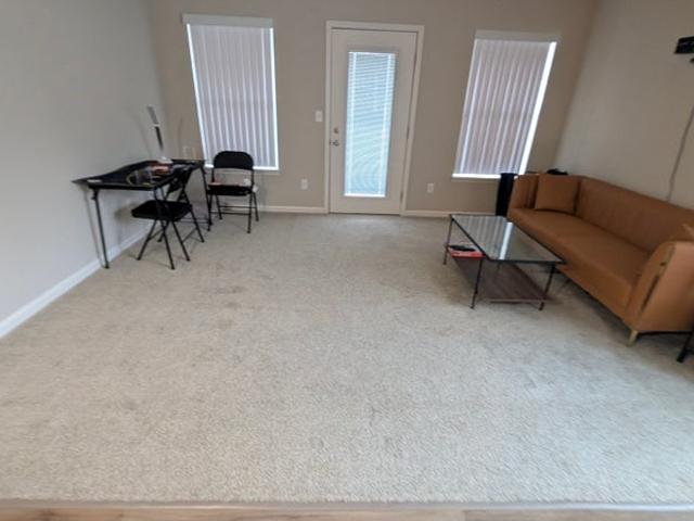 Room For Rent!