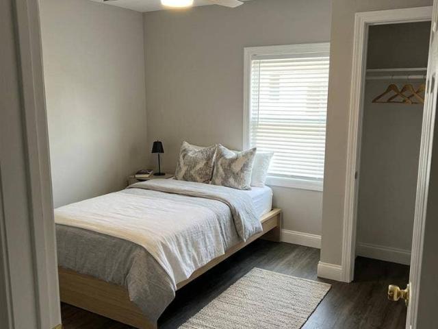 Room for rent $1000