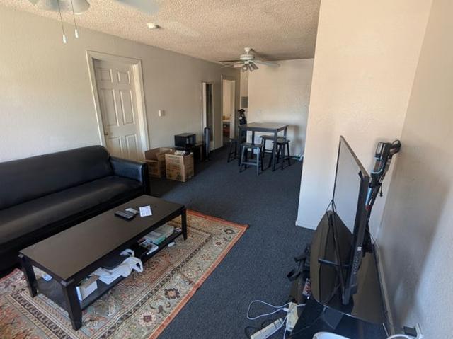 Room for Rent, 1110 W 30th Street. Near USC