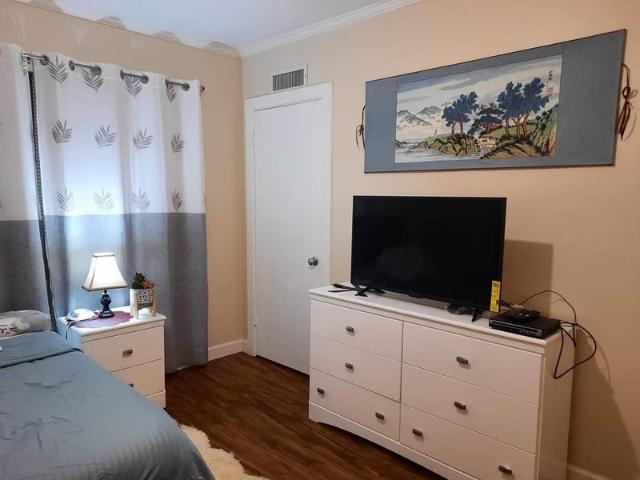 Room for rent