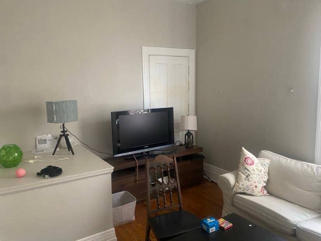 Room for rent!