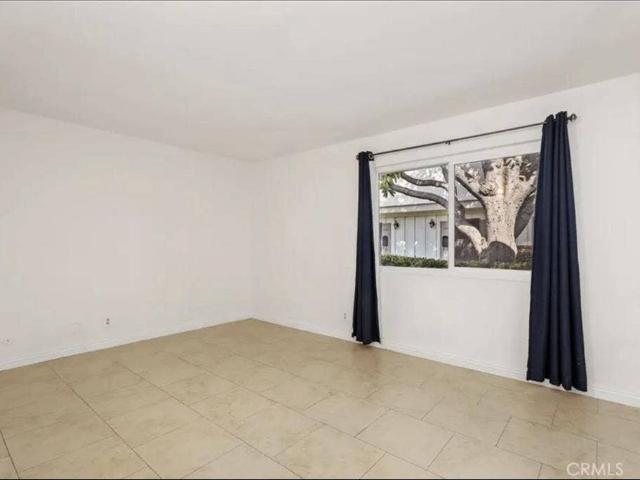 Room for rent!