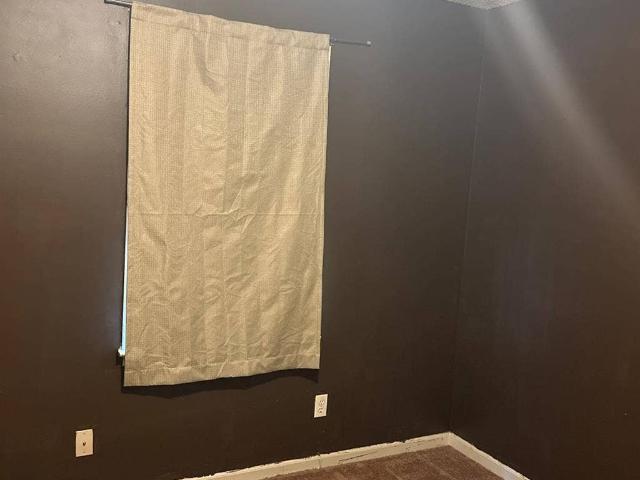 Room, For Rent