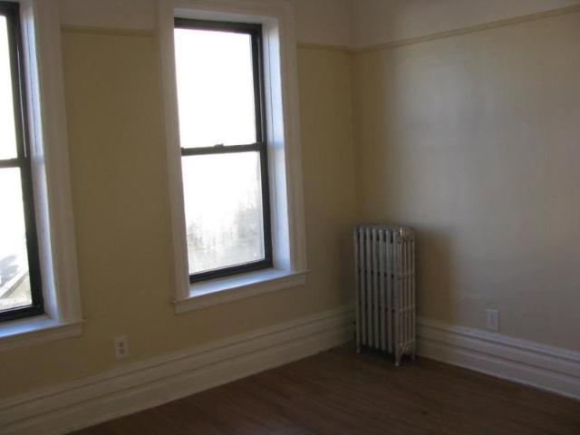Room for rent!