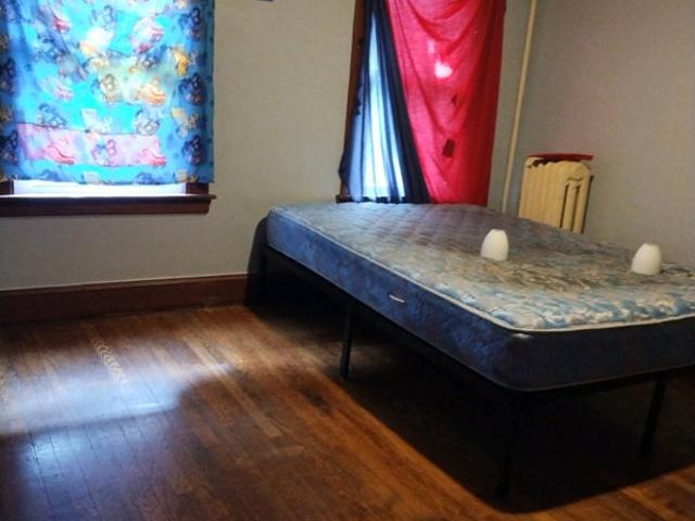 Room for rent