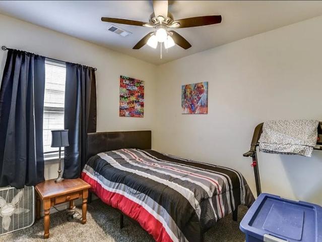 Room for rent