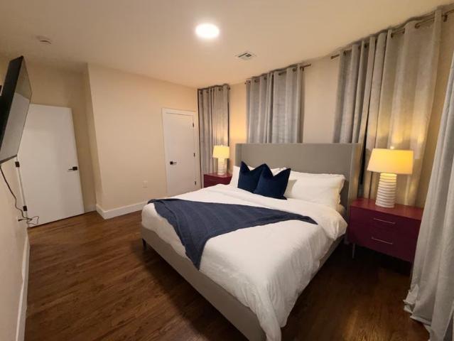 Room for rent@@@