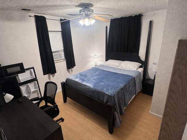 room for rent