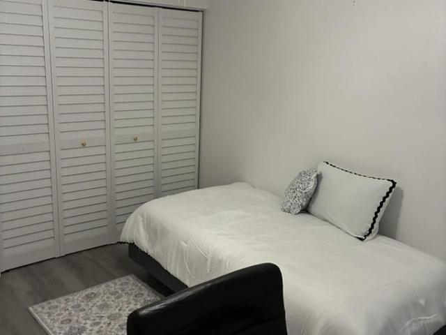 Room for rent
