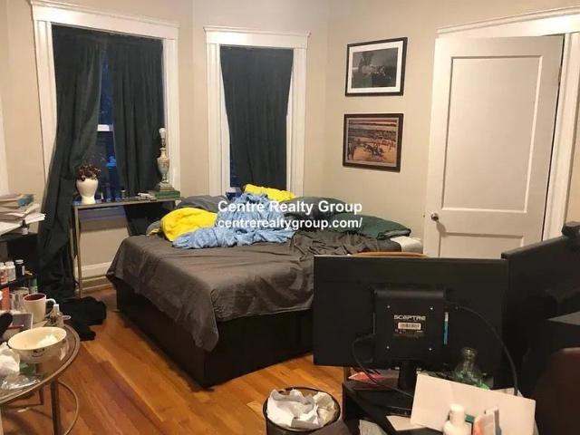 Room for rent 5b 2br near Tufts/Green Line