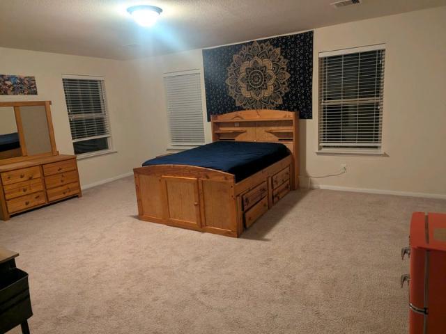 Room for rent