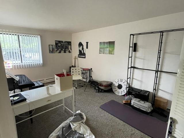 Room for Rent 630 + Utilities/Internet