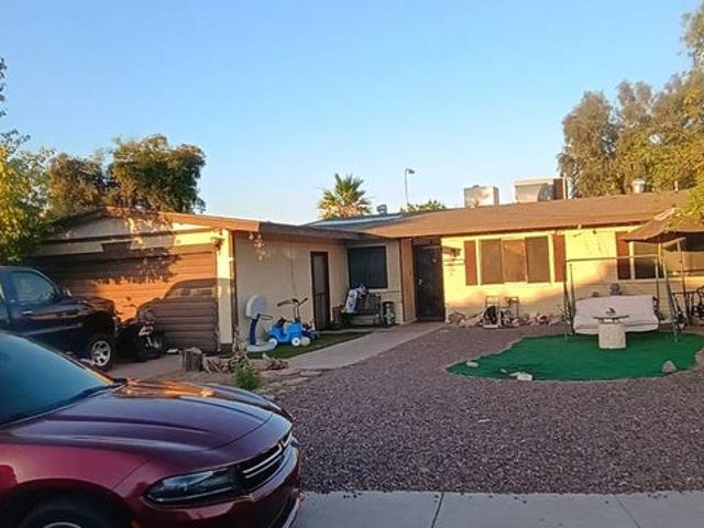 Room for rent 750