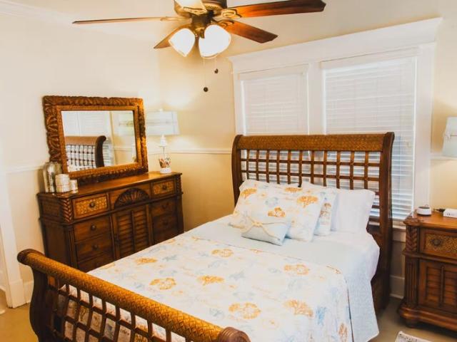 Room for rent!
