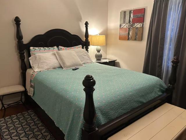 Room for rent!