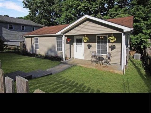 Room for rent!