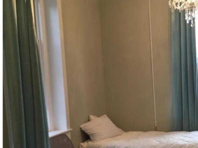 Room for rent