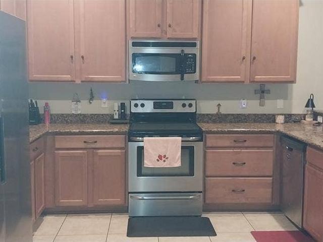 Room for rent 8 1 26 in Sanford