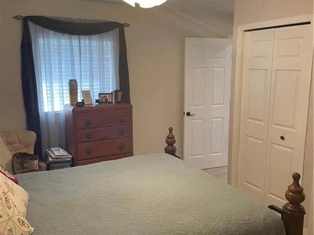 Room for Rent/Home Share