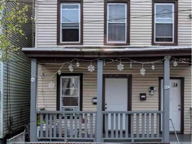 ROOM for RentMove in Ready