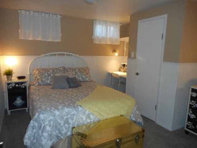 Room for Student or Temporary Employment