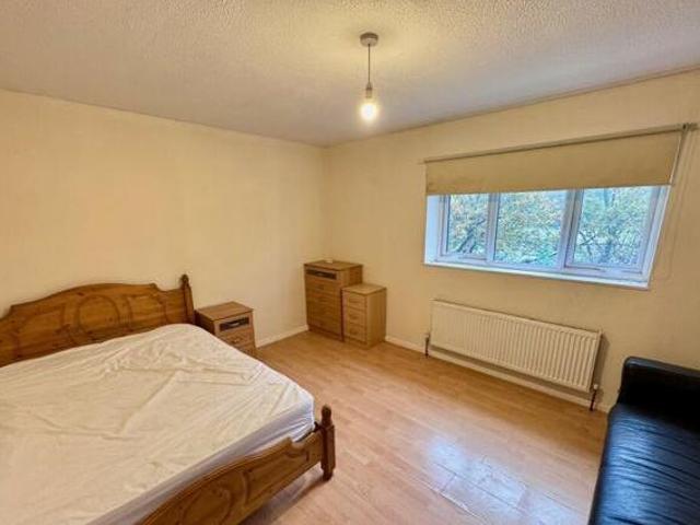 Room,hodgkin Close, 1 Bedroom House