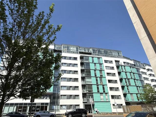 room in Manor Mills, Ingram Street, Leeds, LS11