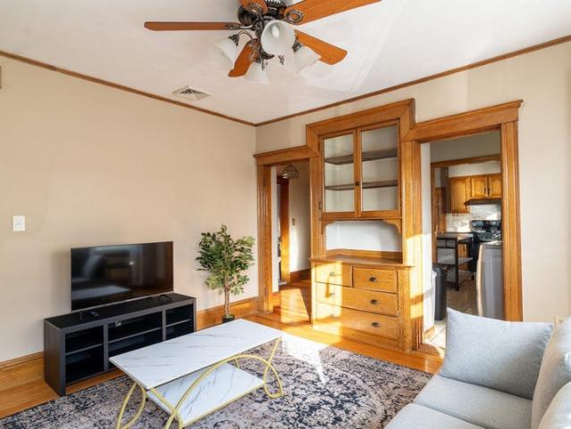 Room in Medford on a flexible lease