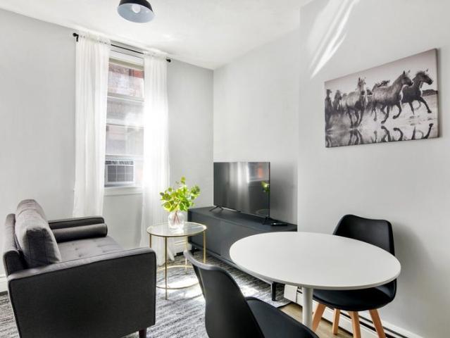Room in North End on a flexible lease