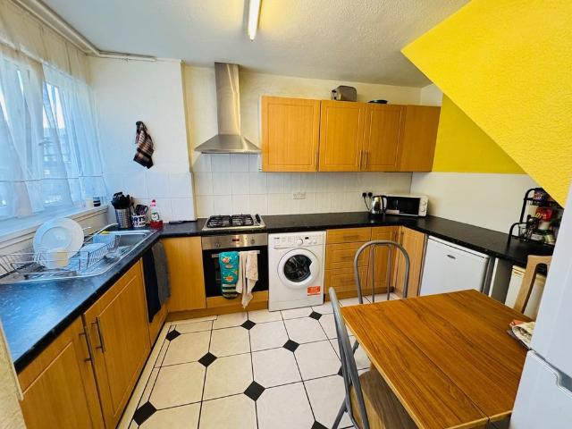 Room in a Shared Flat, Canute Gardens, SE16