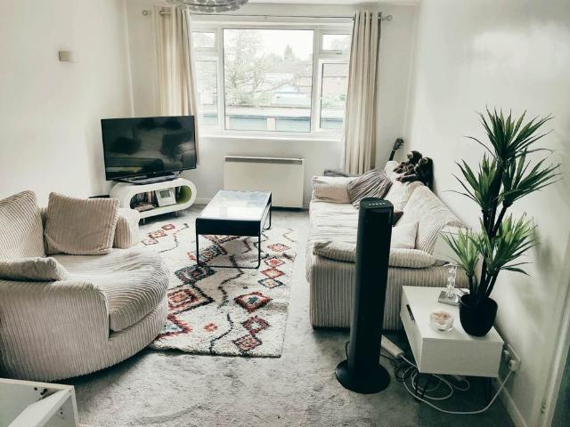 Room in a Shared Flat, Charles Court, LE2