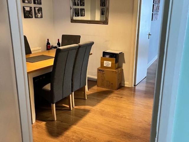 Room in a Shared Flat, Craven Park, NW10