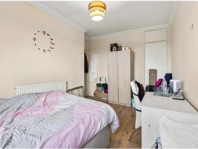 Room in a Shared Flat, Aintree, SW6