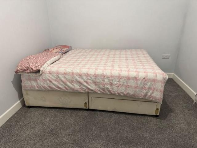 Room in a Shared Flat, Alton Road, CR0