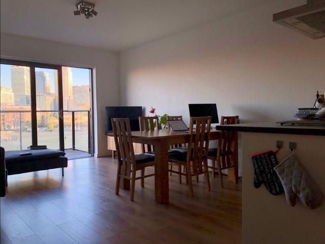 Room in a Shared Flat, Boathouse Apartments, E14