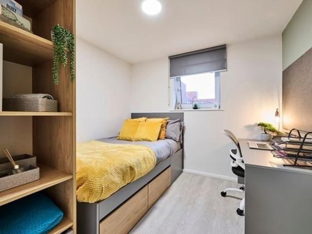 Room in a Shared Flat, Bath Street, LE4