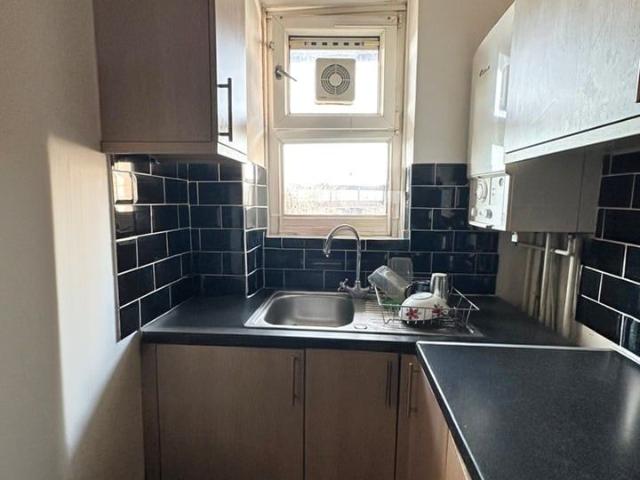 Room in a Shared Flat, Beautiful Double Room In Nine Elms/W, SW8