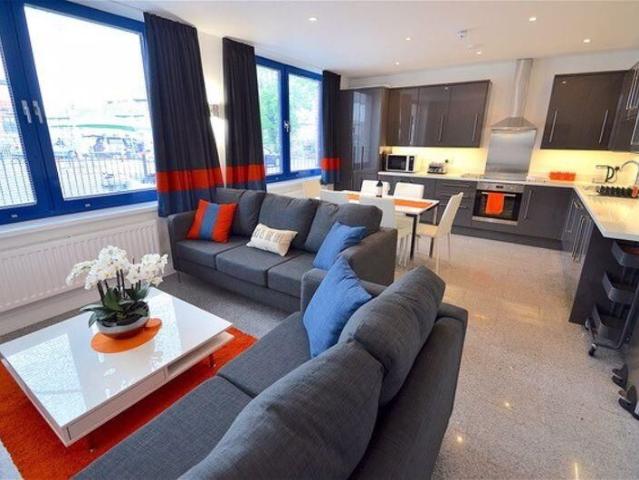 Room in a Shared Flat, Beeston, NG9